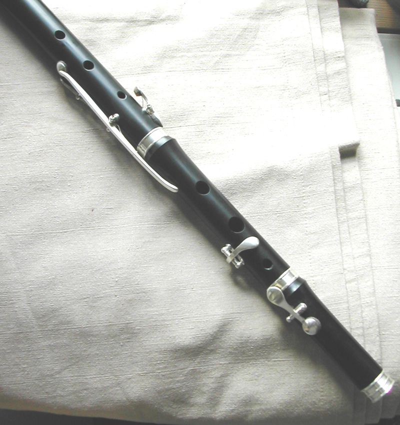 Low Bb and A Ergonomic Rudall - Detail Photo